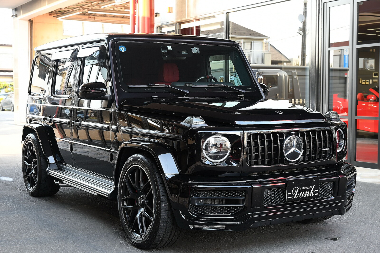 DSC_8491a | ベンツ ポルシェ フェラーリ ベントレー BMWなどの輸入車 中古車 新車 販売ならダンク（Dank）AMG ロリンザー等のカスタム制作 埼玉県さいたま市